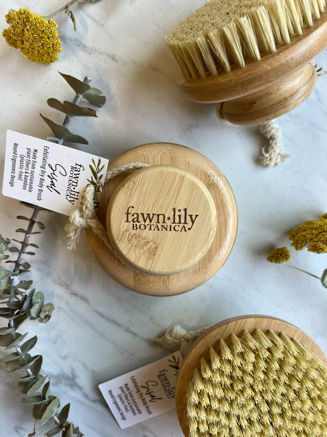 ROUND BAMBOO + SISAL DRY BRUSH – Fawn Lily Botanica