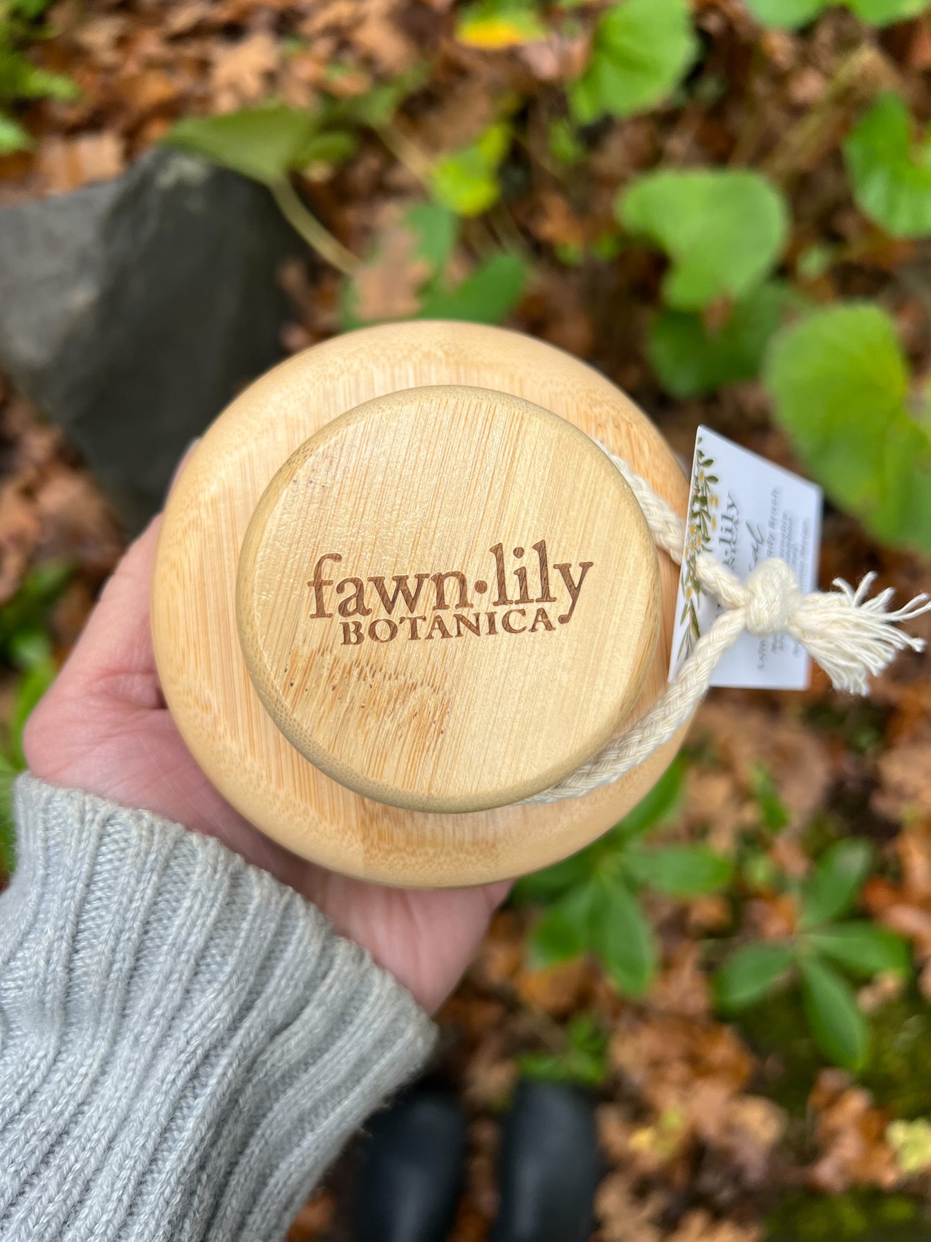 ROUND BAMBOO + SISAL DRY BRUSH – Fawn Lily Botanica